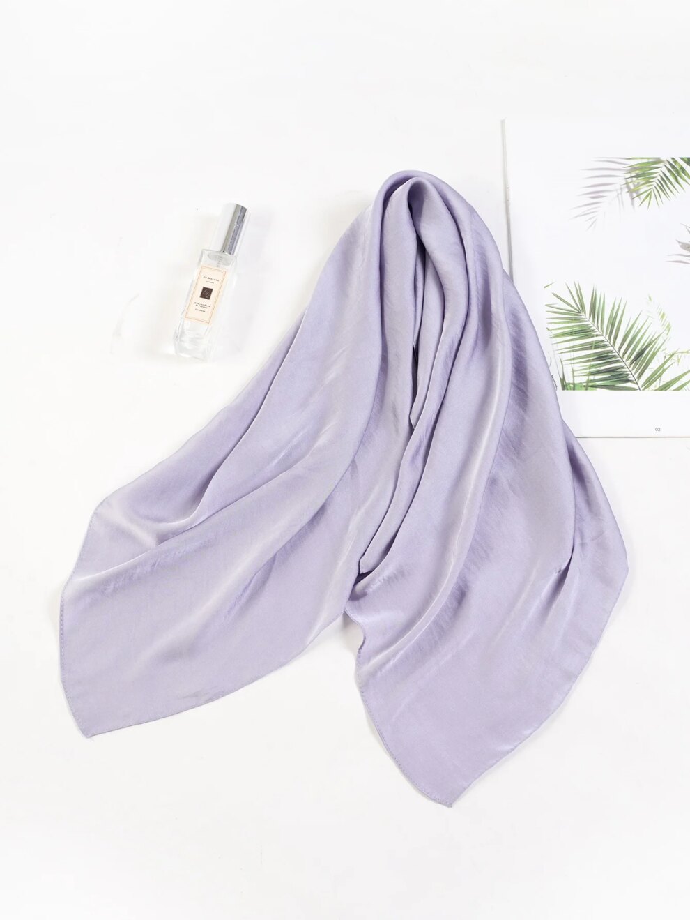 Petit foulard carré en soie femme couleur unie violet - Mon Beau Béret